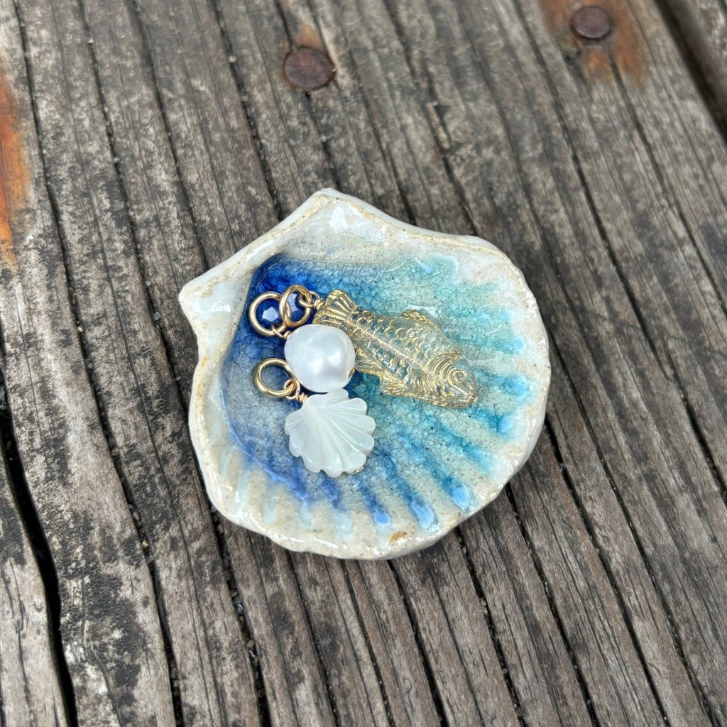 Tiny Scallop Shell Ring Dish, Handmade Pottery – Stefanie Wolf Designs